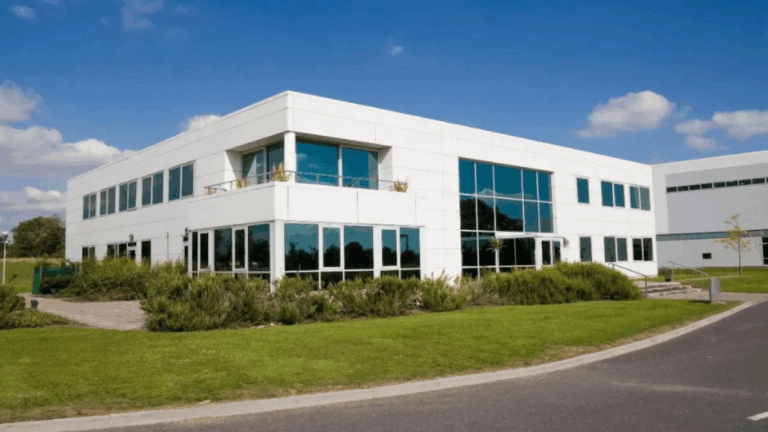 The Essentials of Commercial Real Estate Lending: A Guide for Credit ...